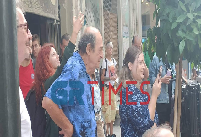 Κόκκινο Ποτάμι: Ποντιακοί χοροί στο κέντρο της Θεσσαλονίκης υπό το ...