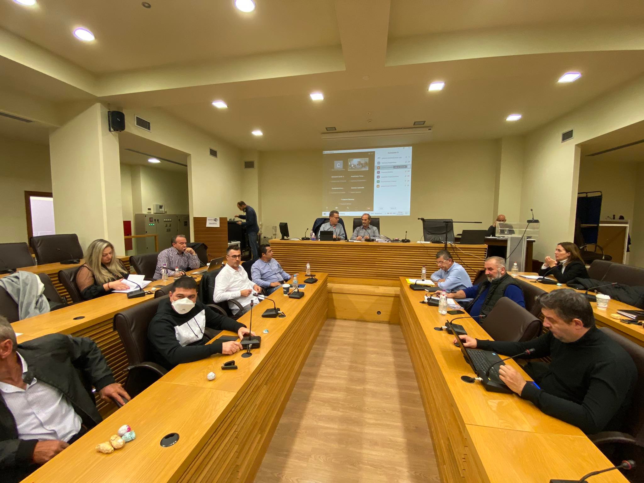 Δ.Σ. Κοζάνης: Οι τσομπάνοι και οι ανειδίκευτοι- VIDEO
