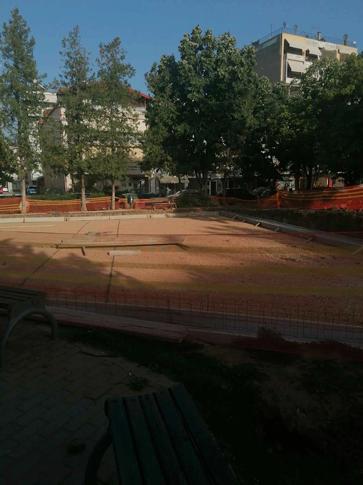 Ξεκίνησε η ανάπλαση της μεγάλης παιδικής χαράς επί της οδού Νοσοκομείου ...
